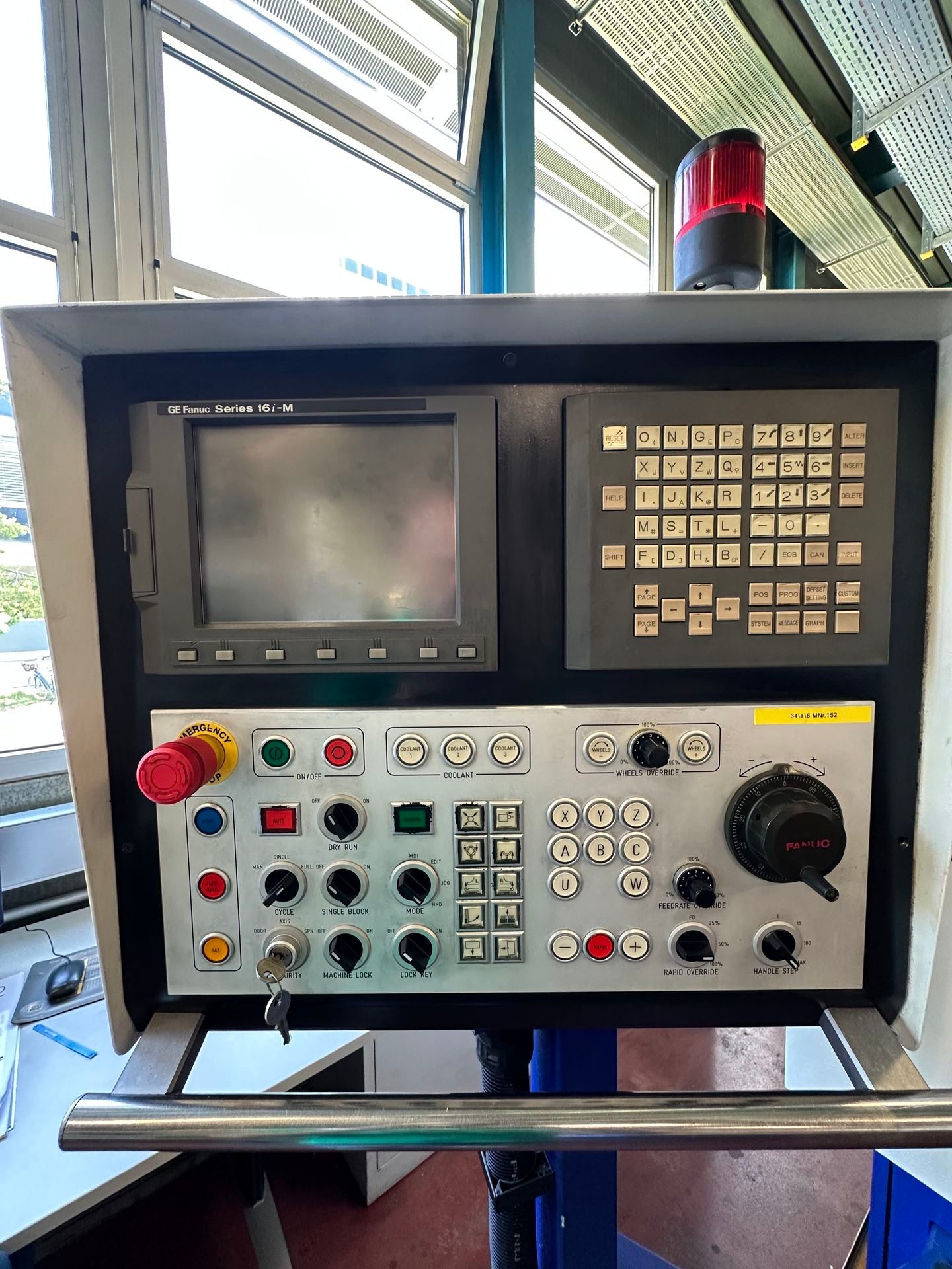 023261 - ROLLOMATIC CNC 600 X – Muller Machines